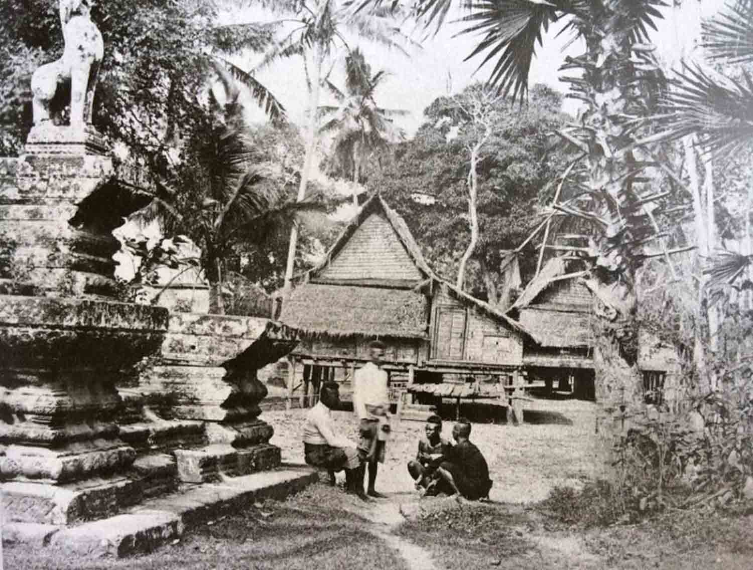 Bambu Stage | SNAP! 150 Years of Photography in Cambodia